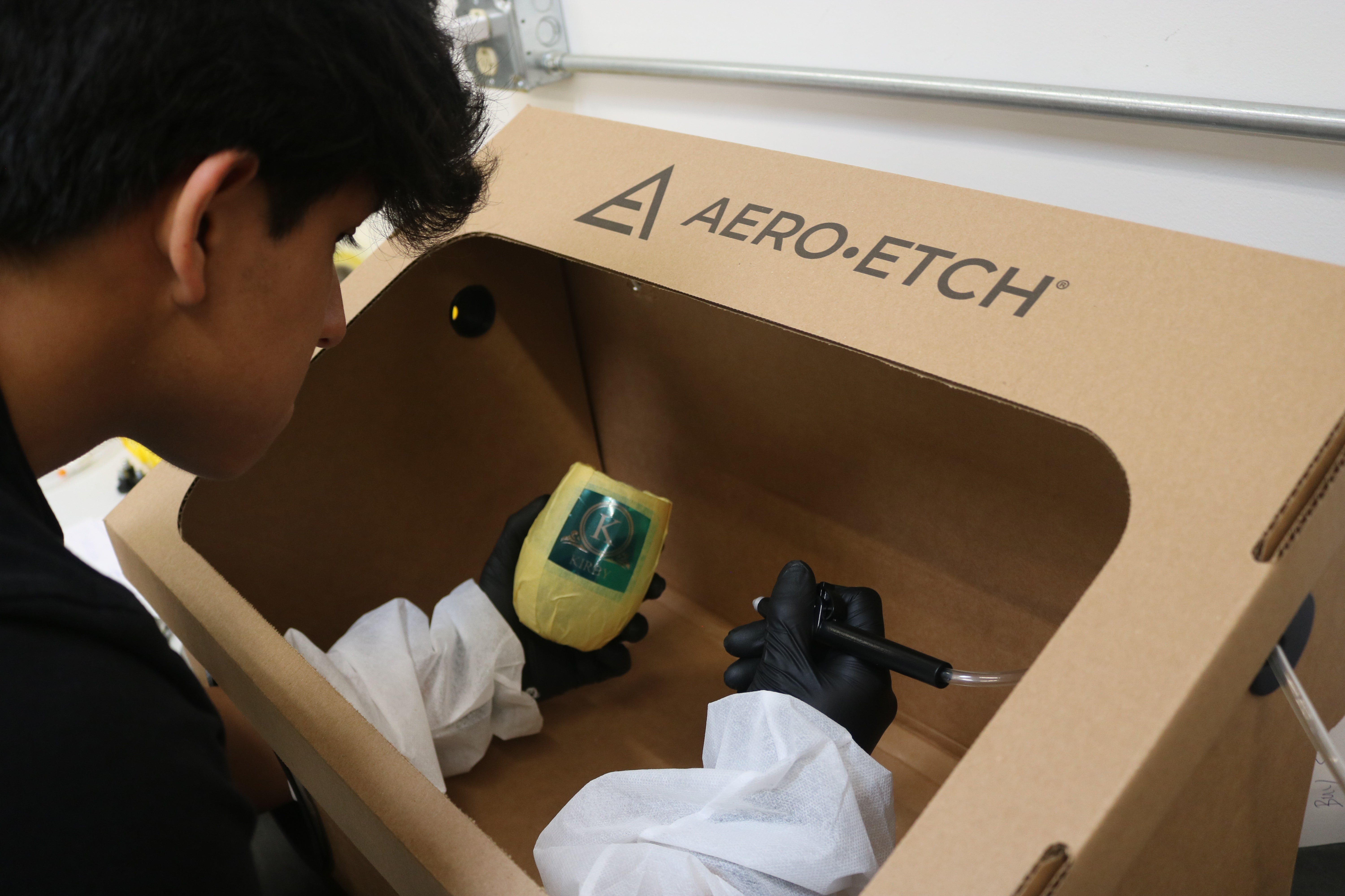 AERO-ETCH SPRAY BOOTH (FOR USE WITH VACUUM ONLY) – Aero-Etch